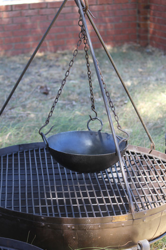 Kadai Cooking Bowl + Tripod | le-roe