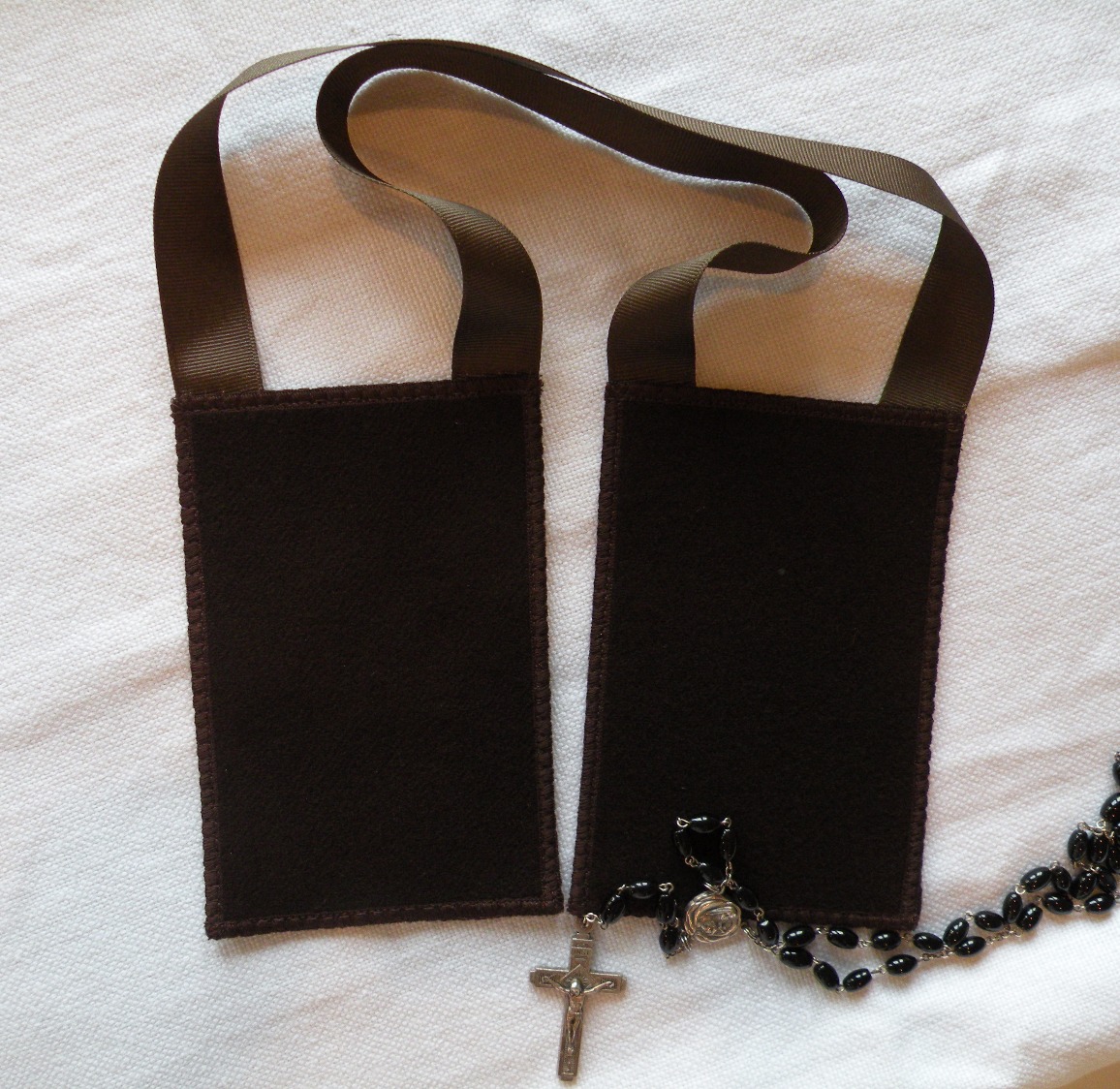 Home | Mantle of Mary - The Brown Scapular