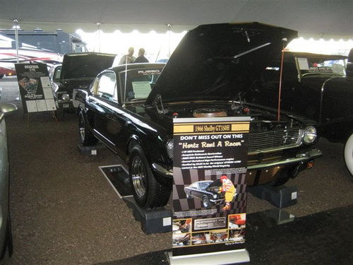 24" X 40" Retractable Show Board | Car Show Depot