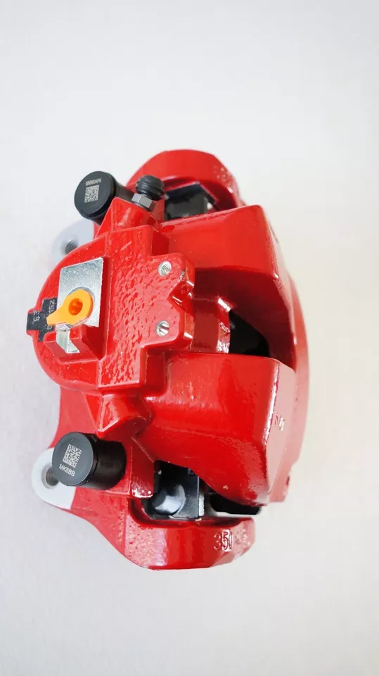 NEW GENUINE JAGUAR F-PACE 3.0Lcc RH FRONT CALIPER | My Site 1