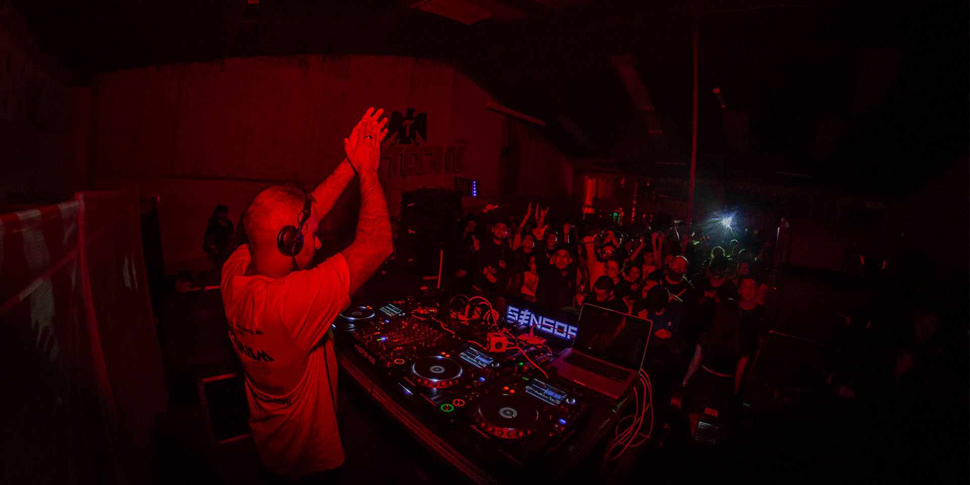 MANNI DEE | Sensor Events