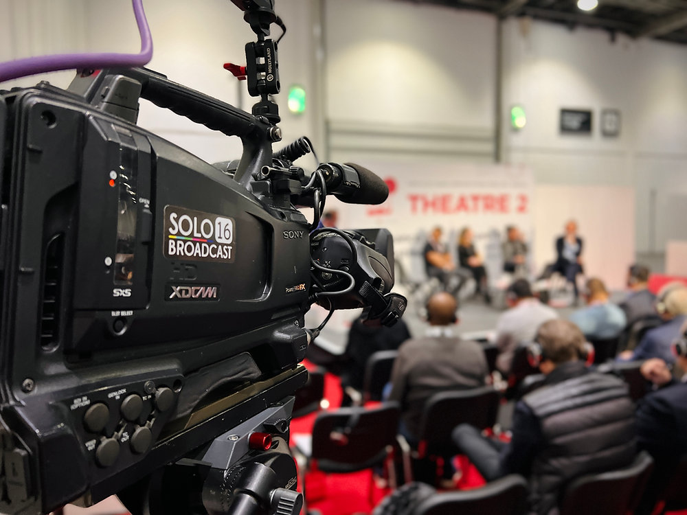 The Ultimate Guide to Live Streaming in London: Everything You Need to Know