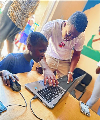 Lenoir Foundation | Combatting the Digital Divide in Africa