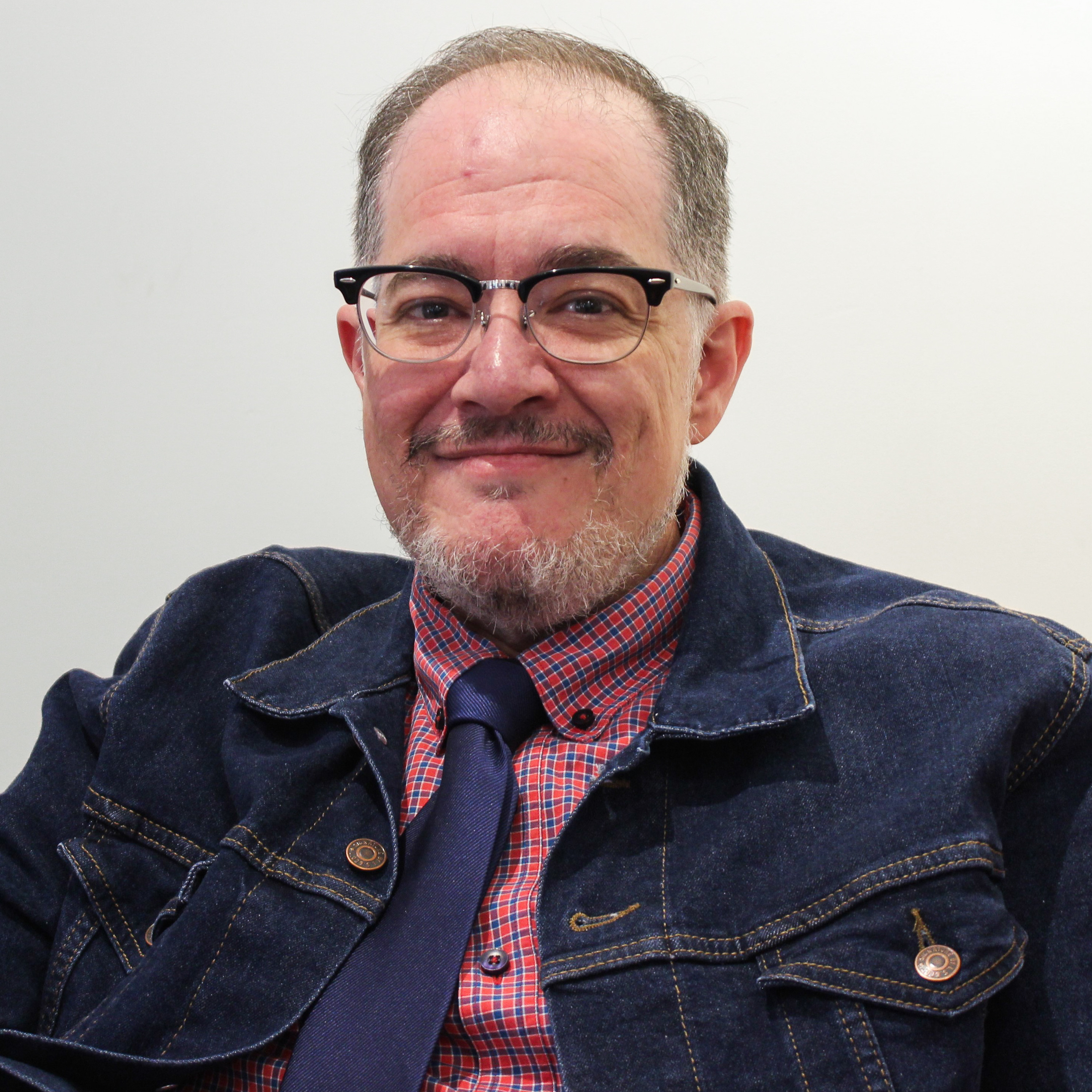 Luis Sánchez Mier | Economía UG