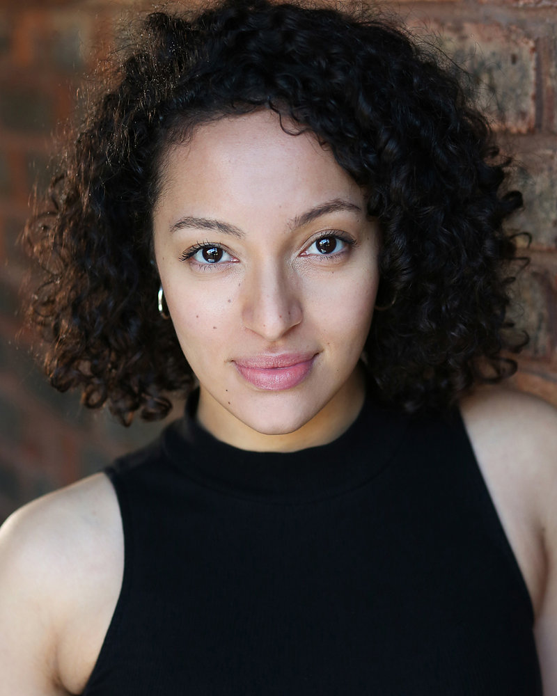 Aimee Powell starts work on Crongton Knights at the Belgrade Coventry.