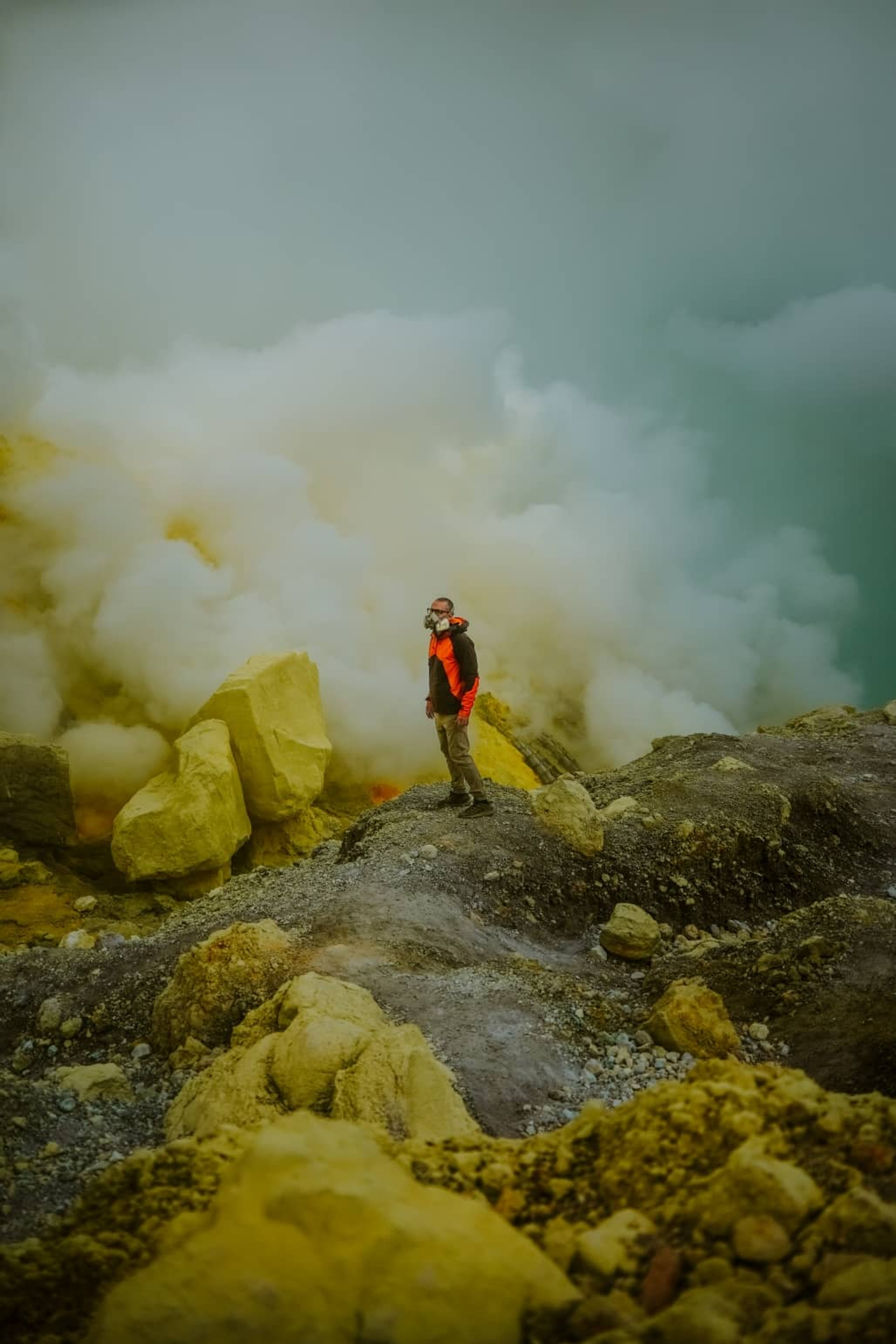 Ijen Hike Ultimate Guide | Joining a Mount Ijen Tour or Going Solo