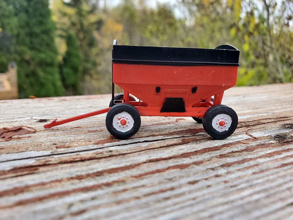 HO Scale Gravity Grain Cart | Yelton Models