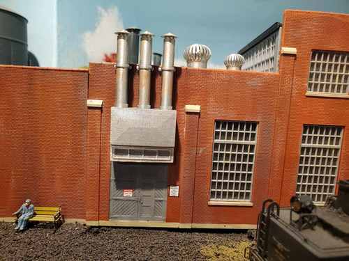 HO Scale Large Triple Exhaust Stacks | Yelton Models
