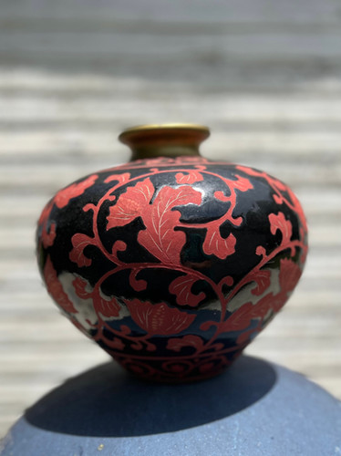 Vintage | Chinese | Cameo | Red and Black | Pottery Vase | Treasureel