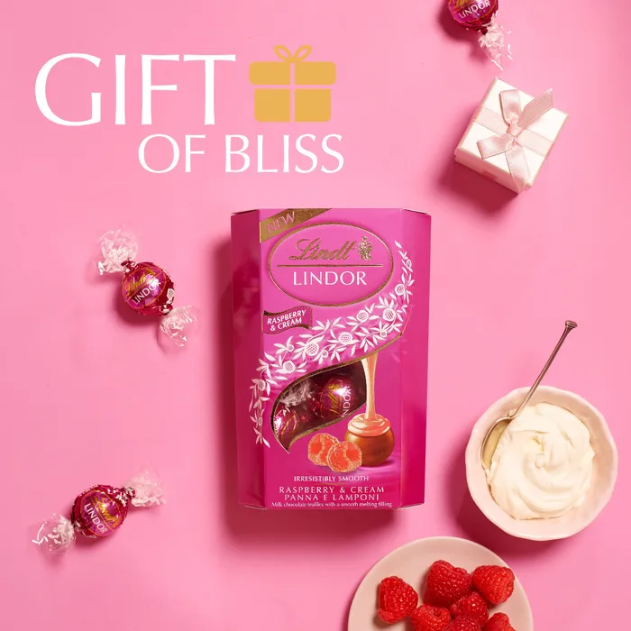 Lindt Lindor Raspberry & Cream 200g | Secret Gift Guru