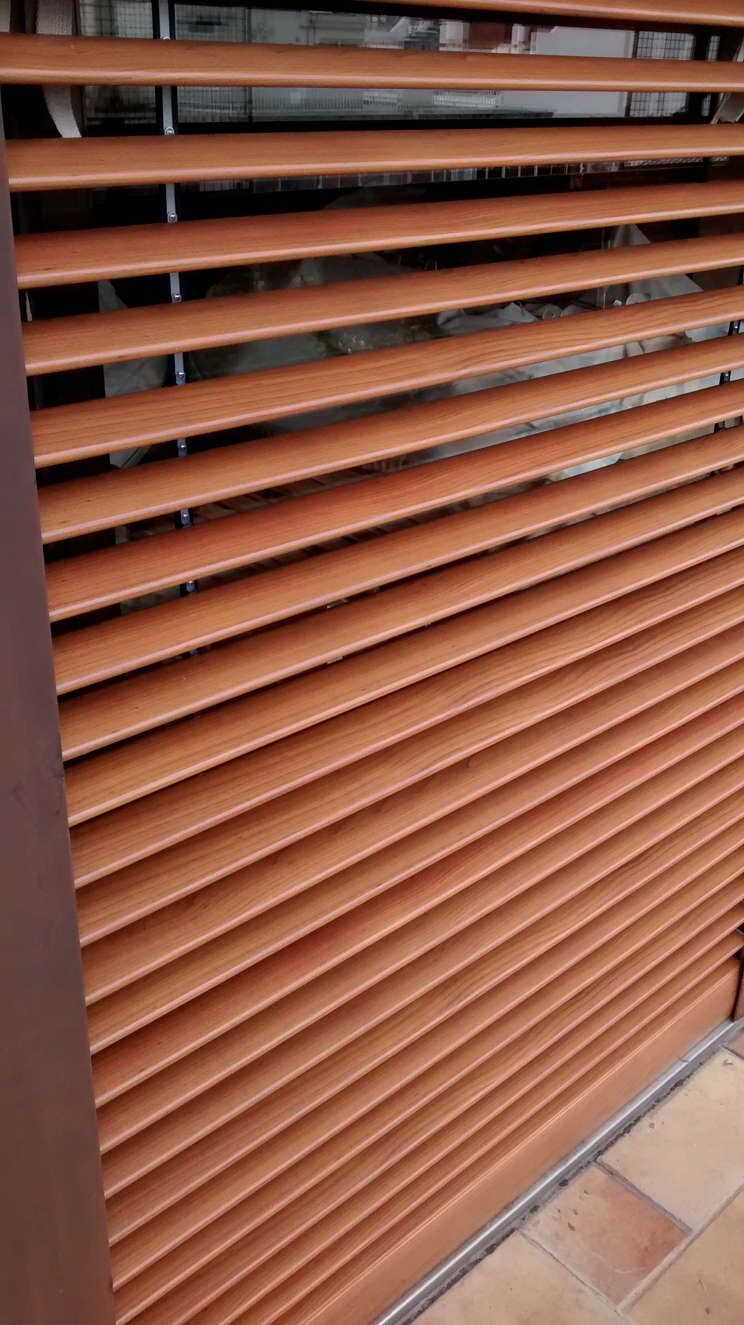 CortinasMazzeo - Persianas de aluminio tipo Barrio Regulables