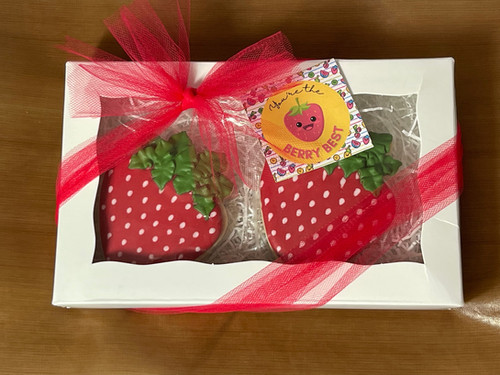 Berry Best mom box set | The Cookie Darling