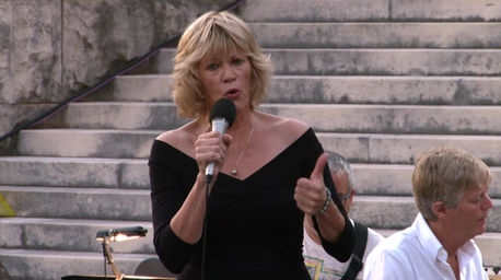 Chris Bennett, Singer, Pianist, Composer