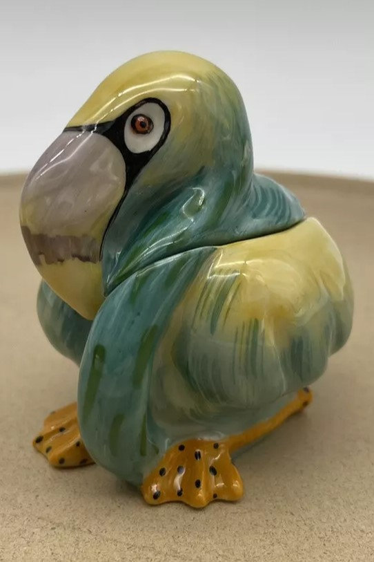 Flamingo face pot green colorway - Kevin Francis 2006