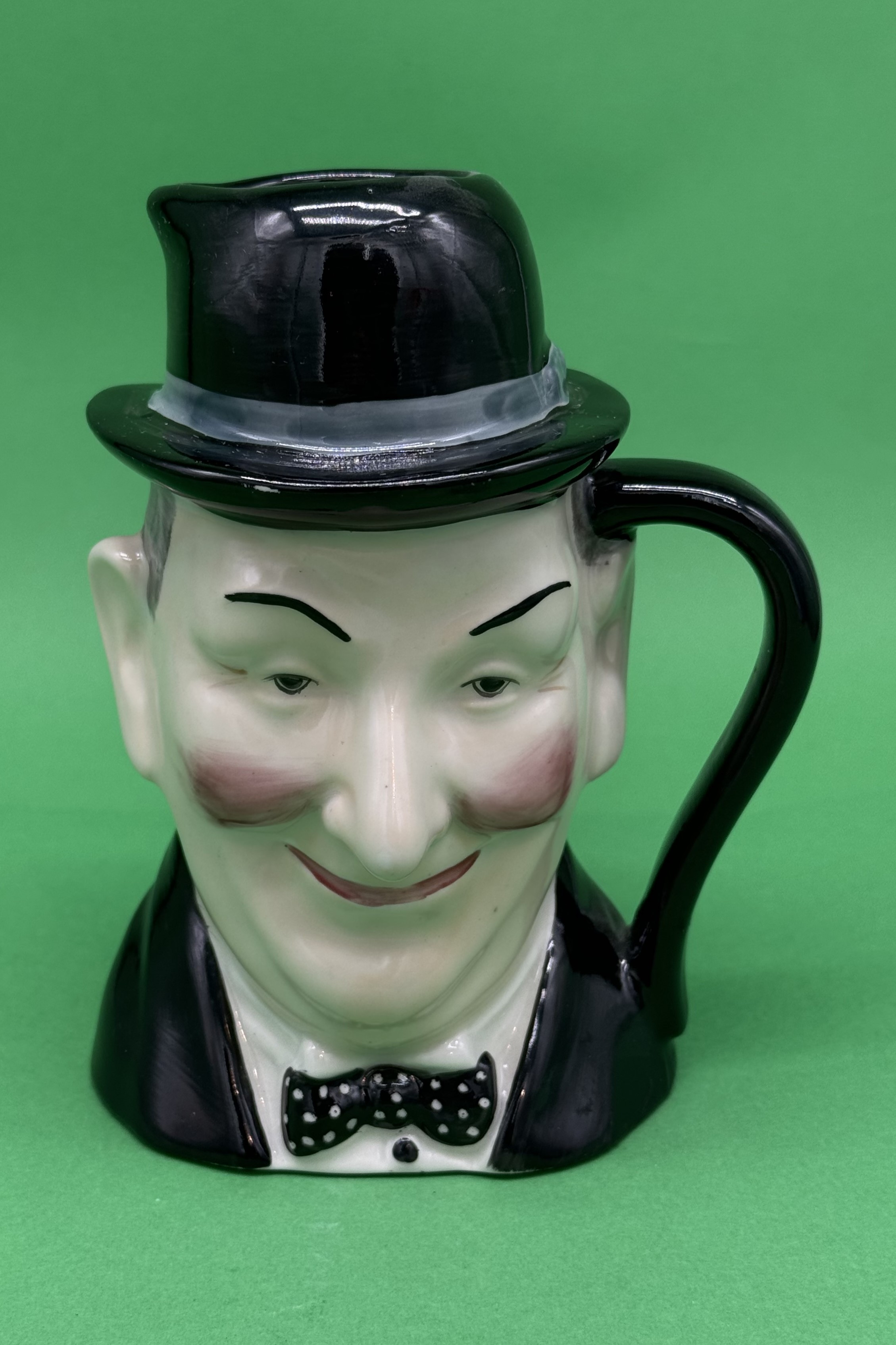 Stan Laurel character jug - Tony Wood Studio circa 1990