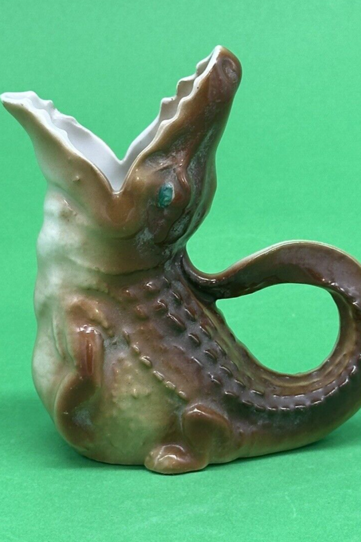 Alligator toby jug creamer green - Royal Bayreuth circa 1920