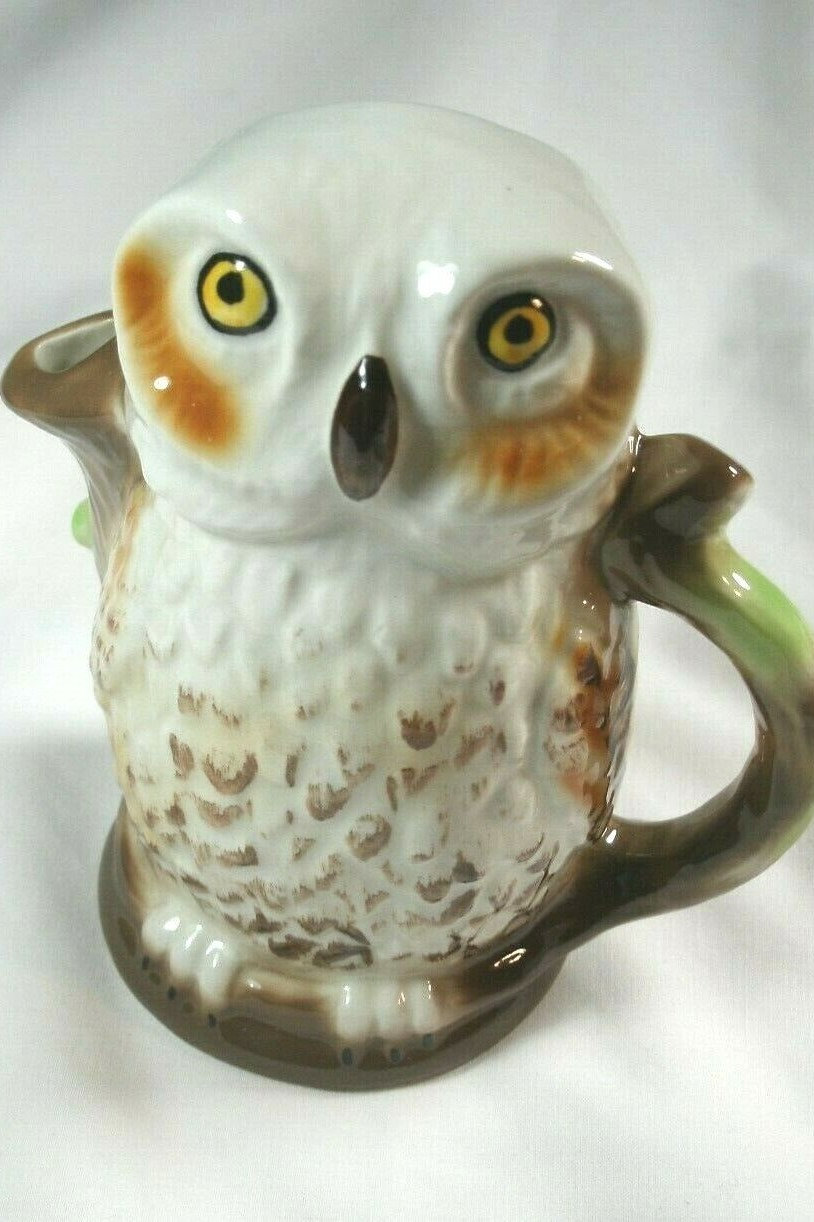 Owl toby jug - Tony Wood Studio circa 1985