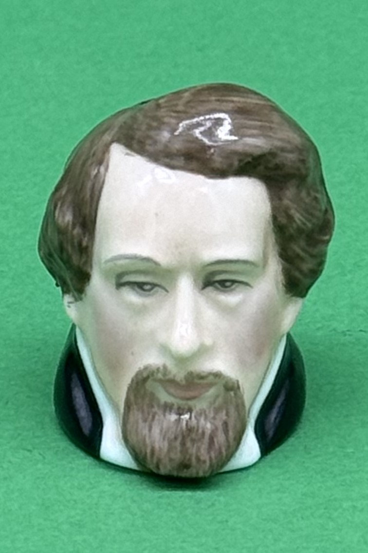 Charles Dickens thimble - Francesca circa 1985