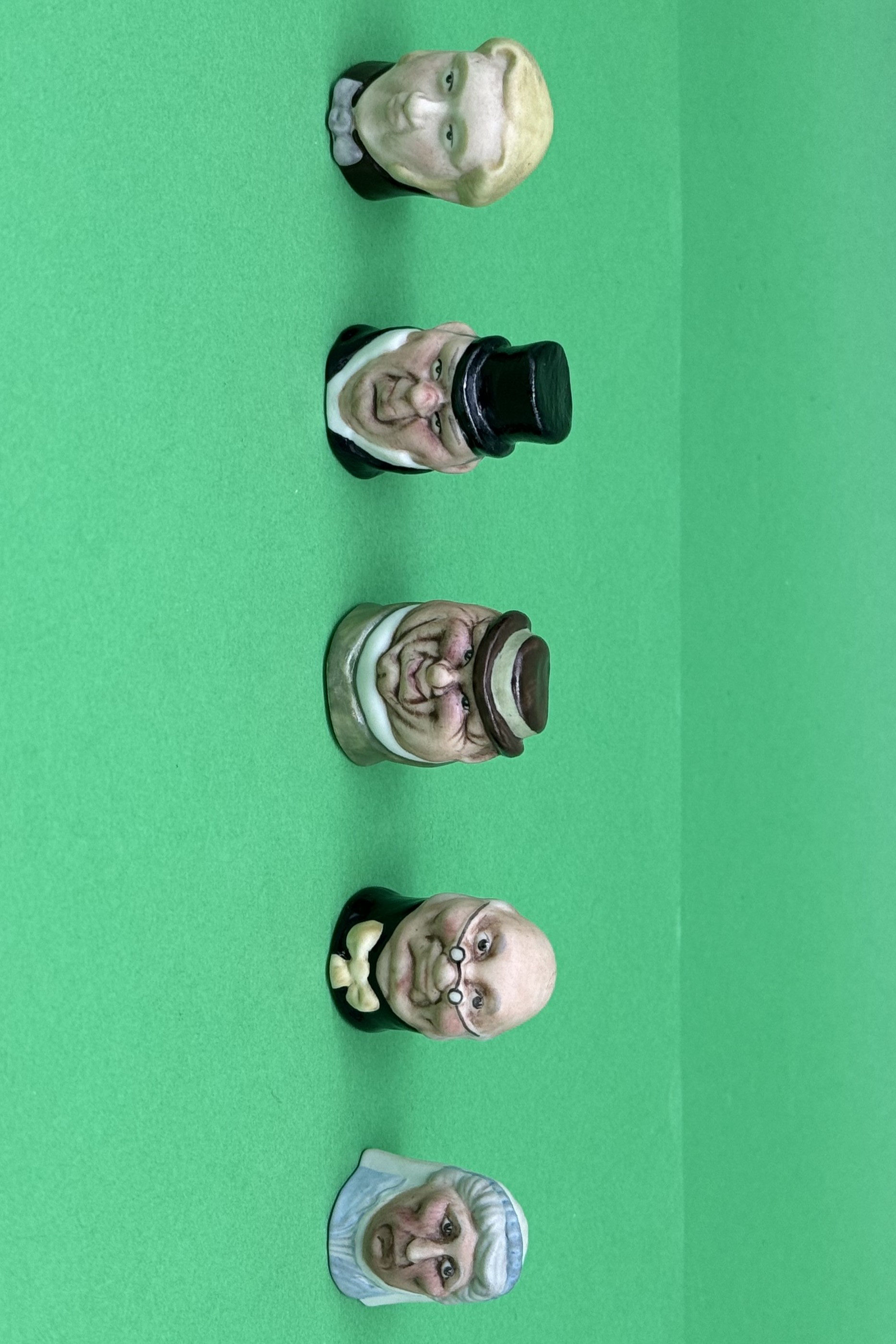 Charles Dickens thimble set - Johnson Ceramics circa 1985