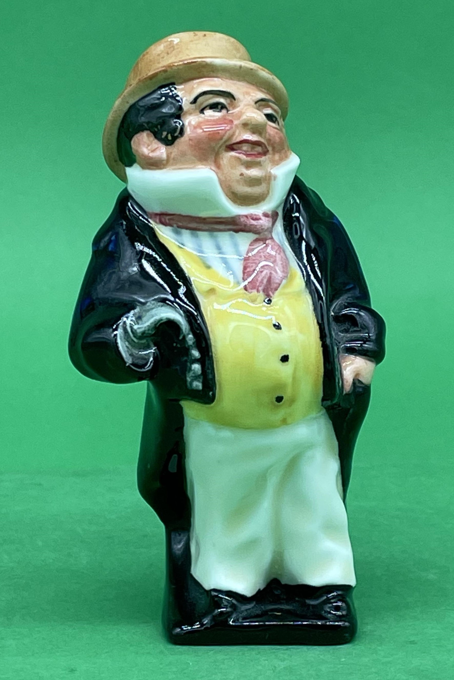Captain Cuttle figurine - Royal Doulton 1939-1949