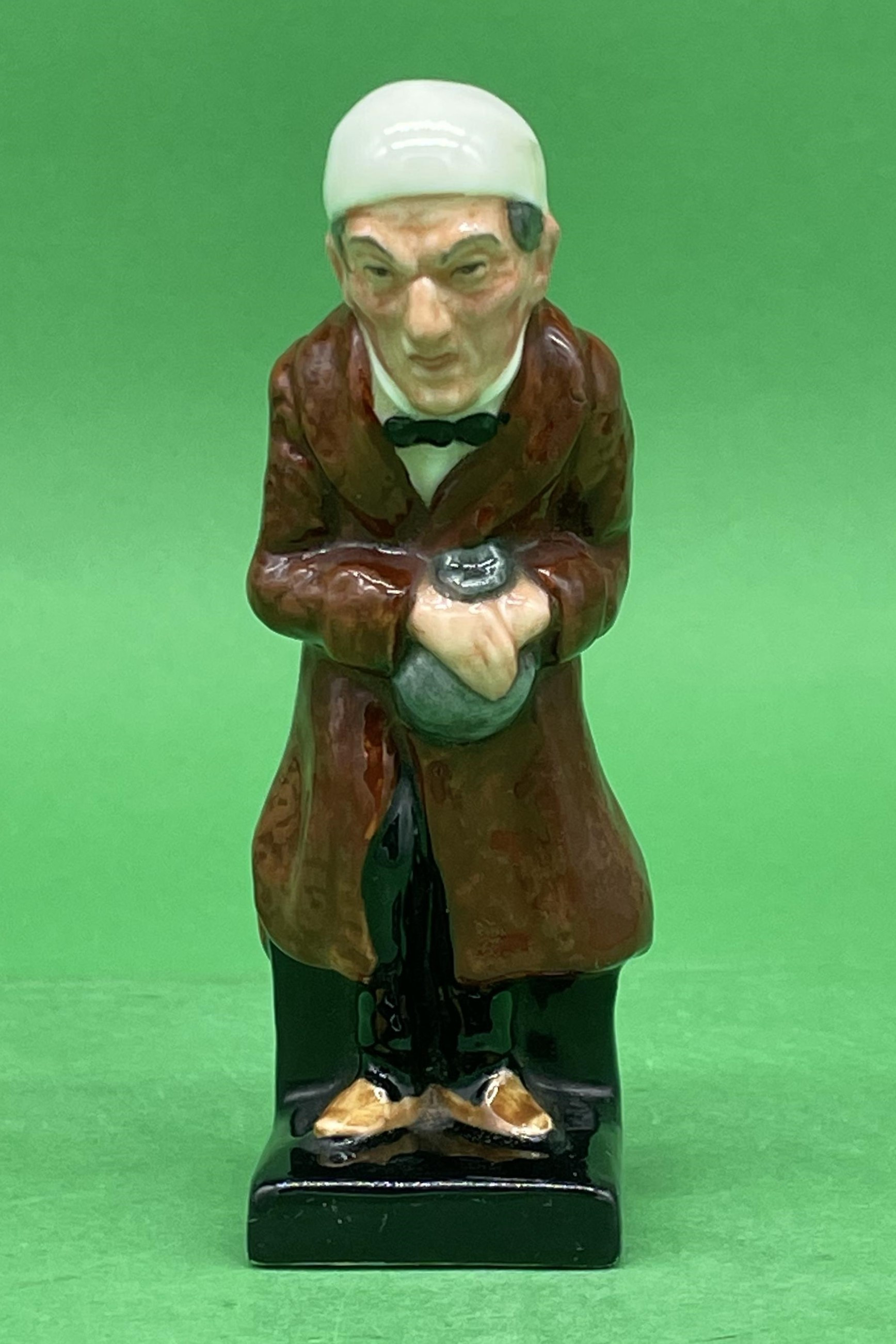 Scrooge figurine - Royal Doulton 1949-1968