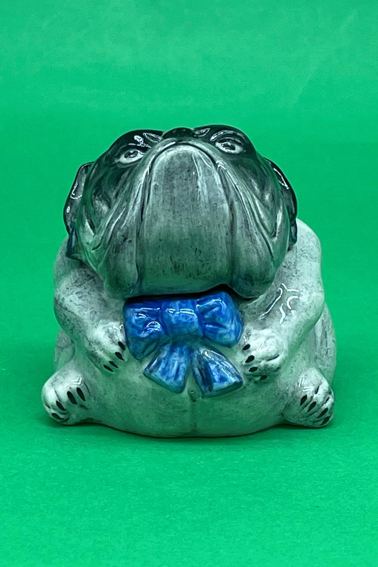 Mrs. Bertie face pot black - Kevin Francis circa 2002
