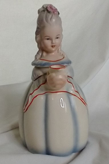 Lady teapot - Ebeling and Reuss circa 1940