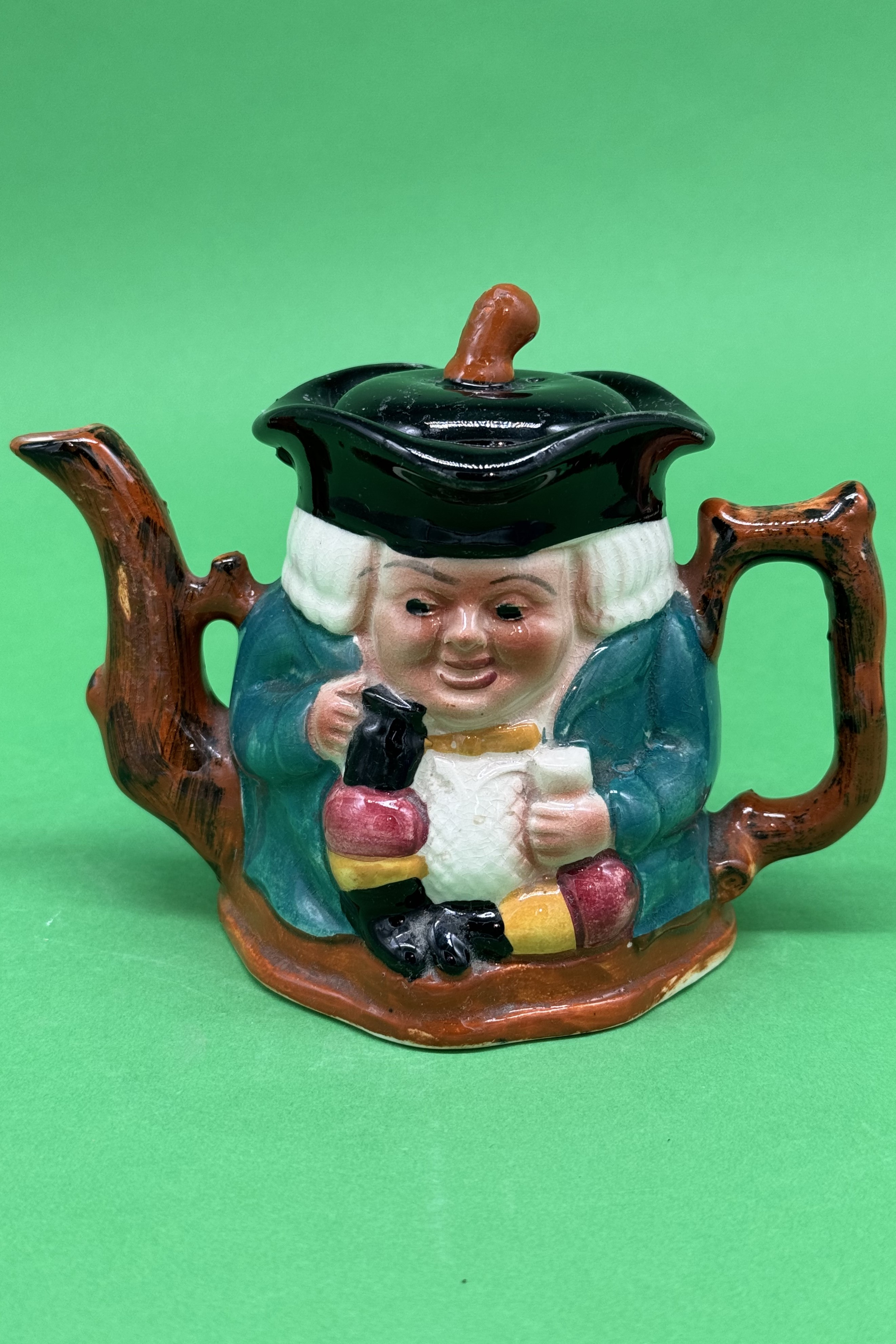 Squat Toby teapot medium - Shorter & Son circa 1945