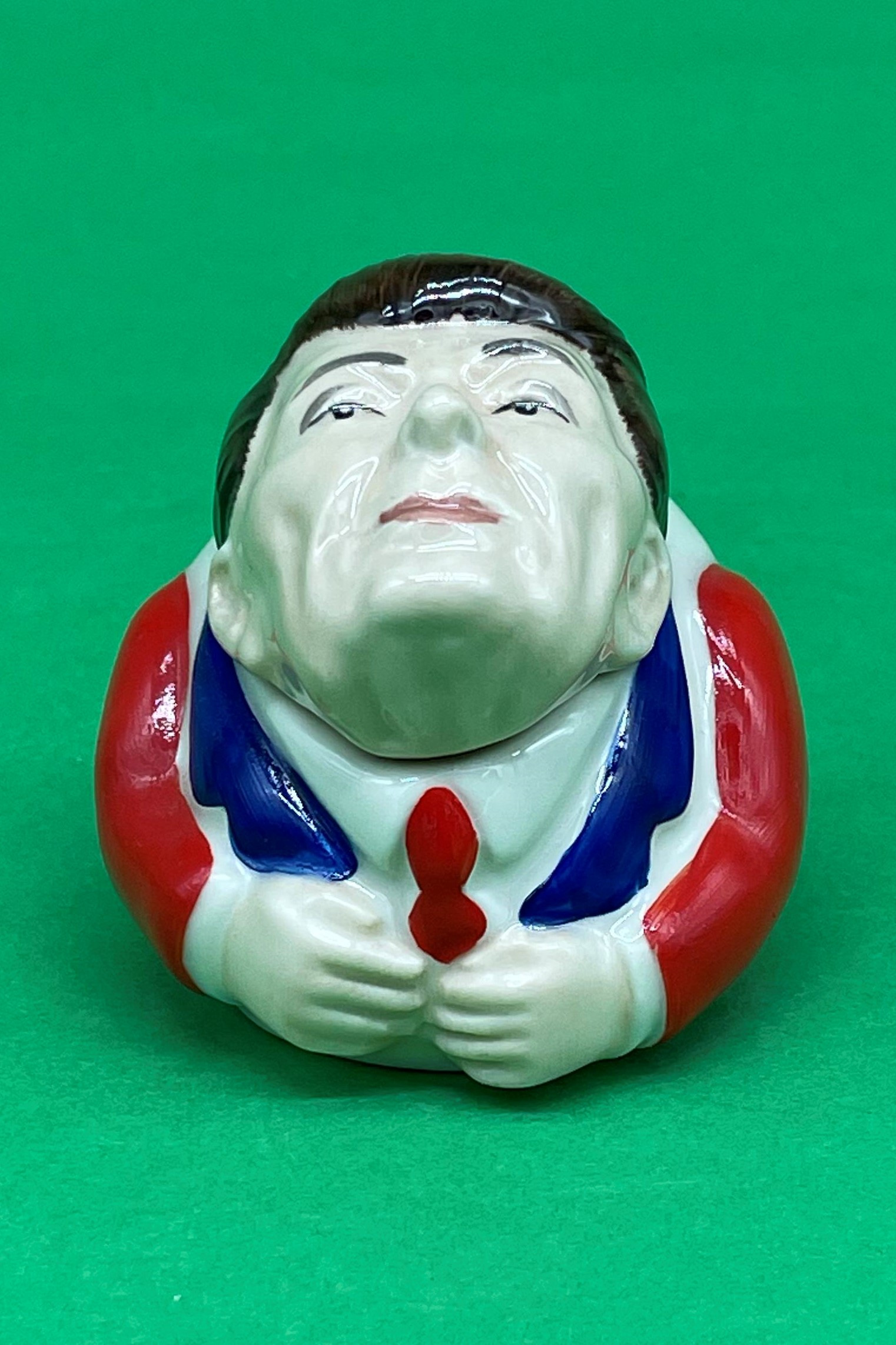 President Reagan face pot - Kevin Francis 2004
