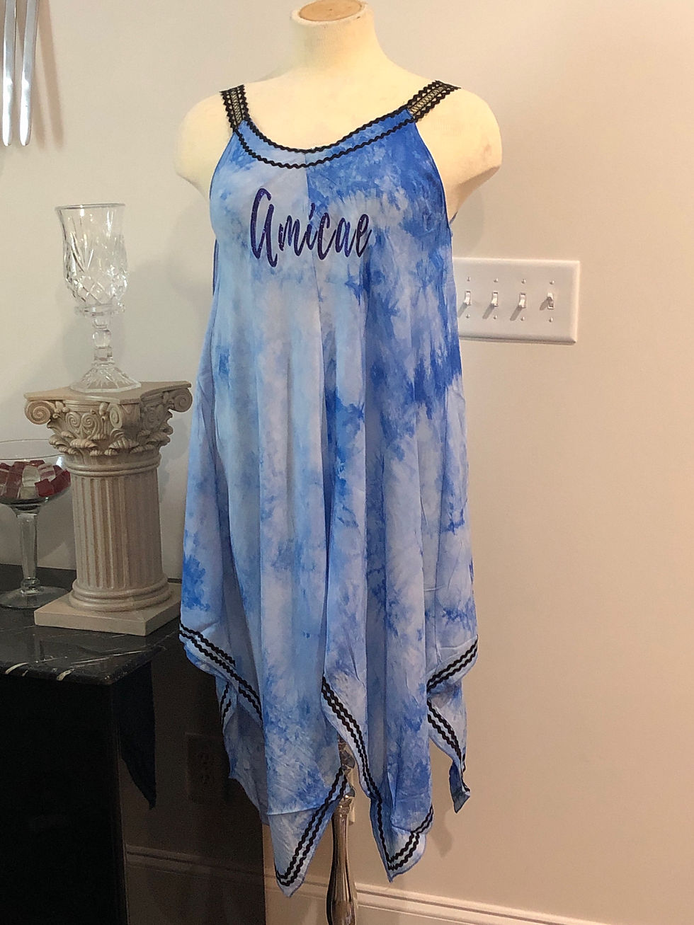 Amicae | Itsallgreekplus