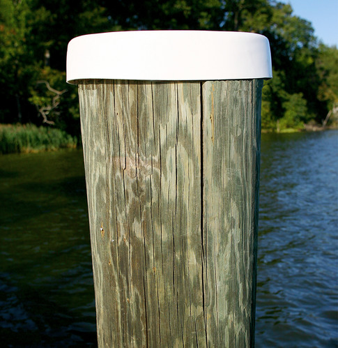 WHITE FLAT PILING CAPS | FixMarineSupply