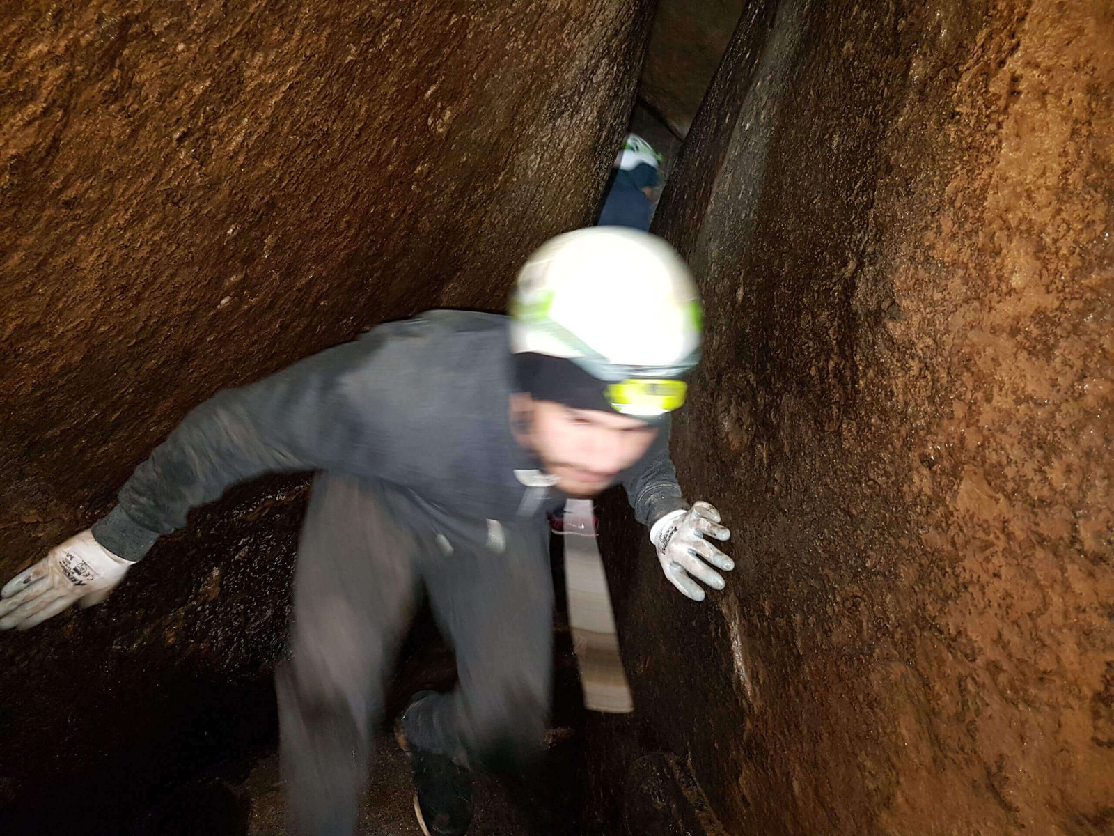 Labertouche caving | Adventure Caving Melbourne | Adventures Melbourne