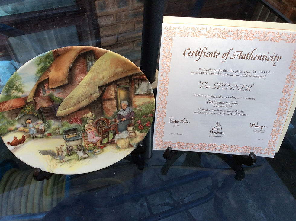 For Sale: Commemorative Plates full set of 12 limited edition Plates