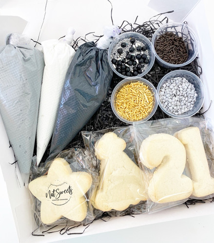2025 New Year's Cookie Kit -sprinkles may vary | natsweets-cookies