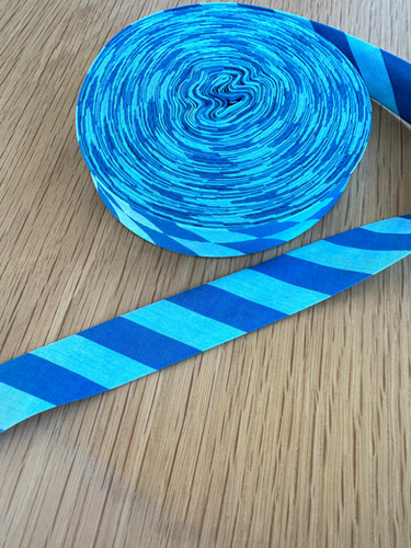 Quilt Bias Binding - blue light blue stripe | Sarah Fielke