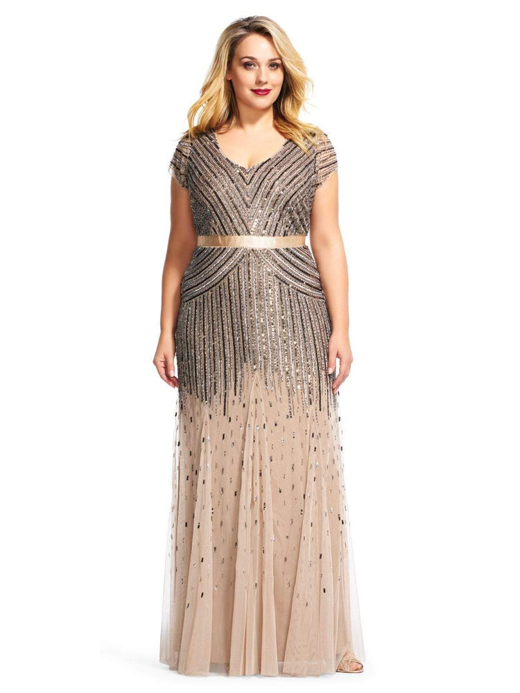 15 Perfect Plus Size Dresses You Can Rock This Wedding Season