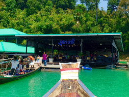 Phuphawaree Floating House – Enjoy Lakeside Tranquility in Khao Sok ...