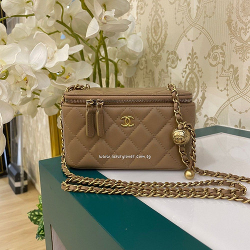 BNIB Chanel 22B Vanity with Chain Pearl Crush Camel/Beige Lamb GHW ...