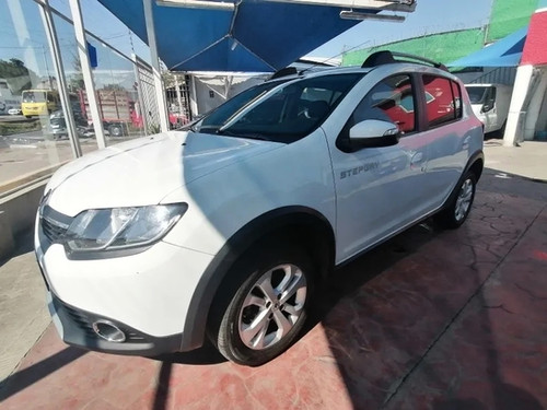 Renault Stepway 2018 Blanco 1.6 Zen TM | Kendricars
