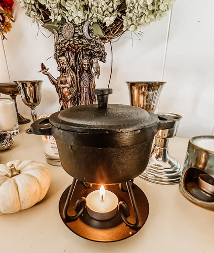 Cauldron Simmer Pot | Tea & Tarot, LLC