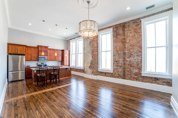 Apartments For Rent - Flats | The Roxy | Downtown Frankfort