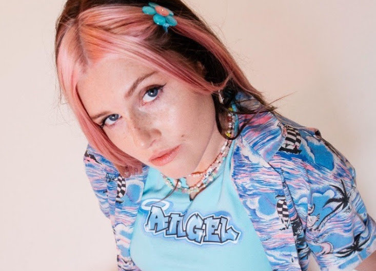 ABBY BELLA MAY ANNOUNCES DEBUT EP + SHARES NEW SINGLE 'BINDII PATCH'