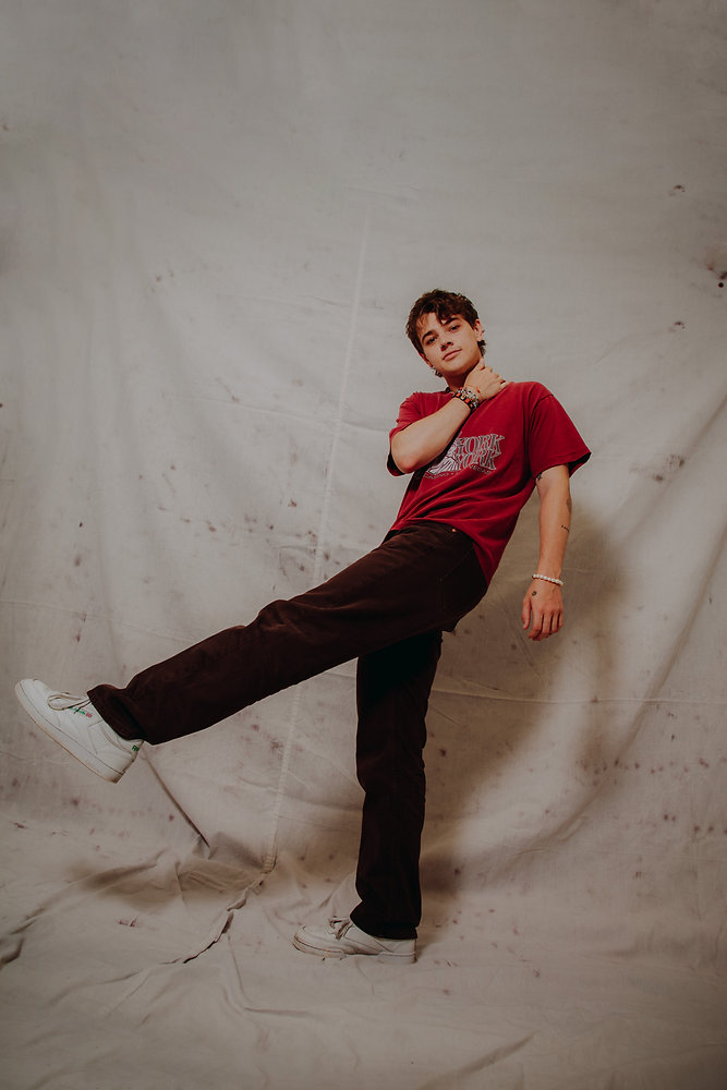 INTRODUCING THOMAS HEADON