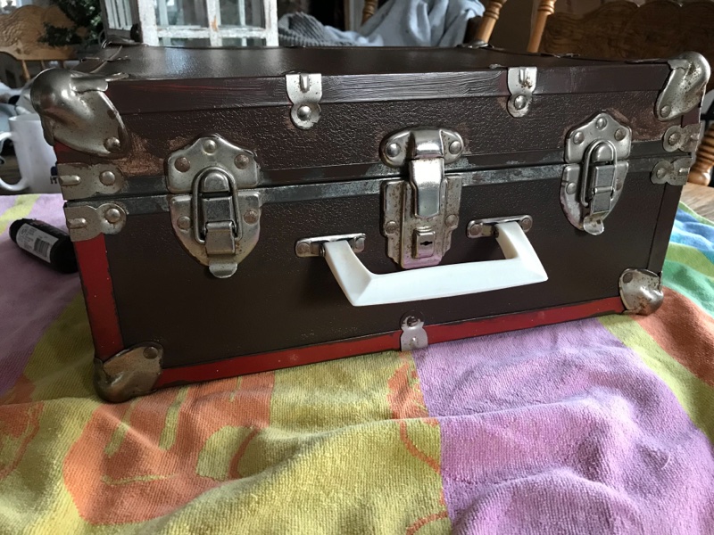 DIY: Harry Potter Trunk