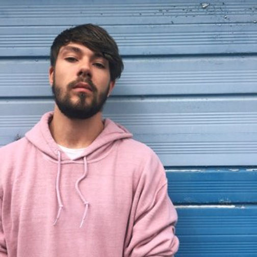 Connor Spratt drops "Waves."