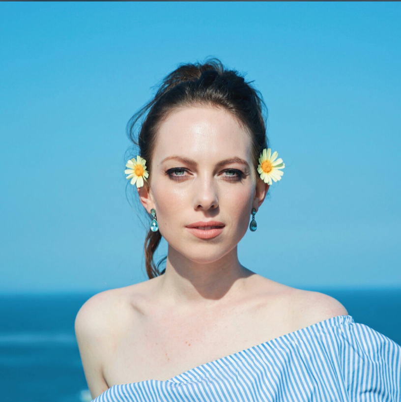 Emma River and her angelic new single "Flowers In My Hair"