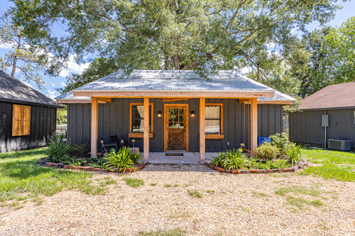 Little Cider Lodge Cabin | Cabin Wars TV