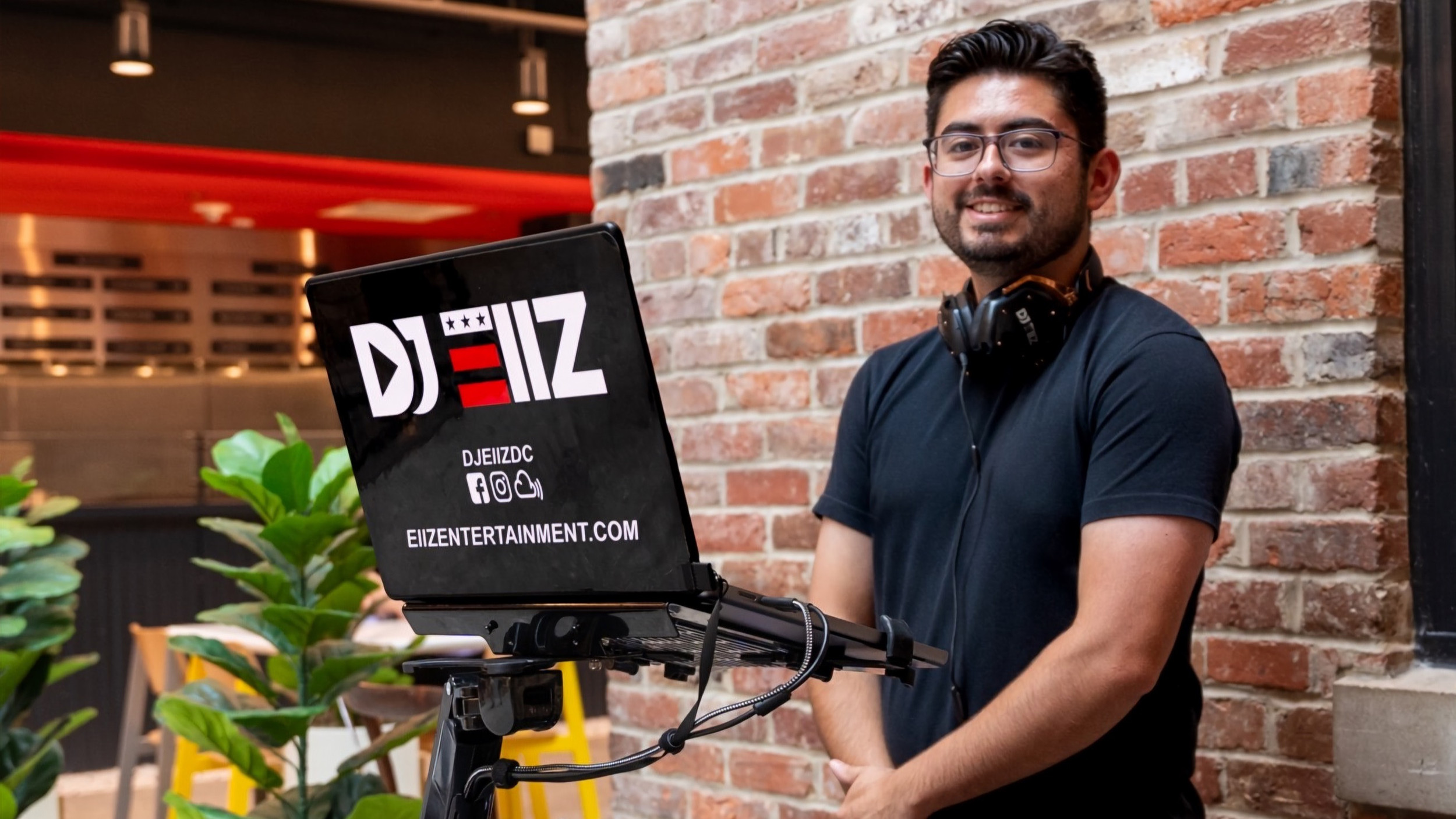 Biography | EllzEntertainment