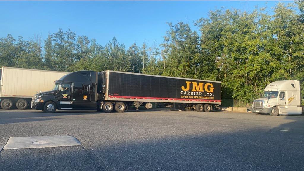 Trucking | Jmg Carrier LTD | Surrey