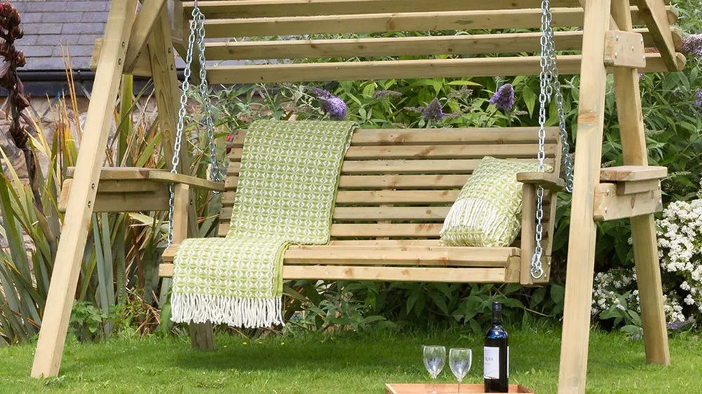 Create a Relaxing Garden Swing Chair Ambiance with These 5 Tips